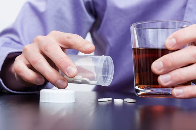 The Dangers of Mixing Lorazepam and Alcohol: What You Should Know