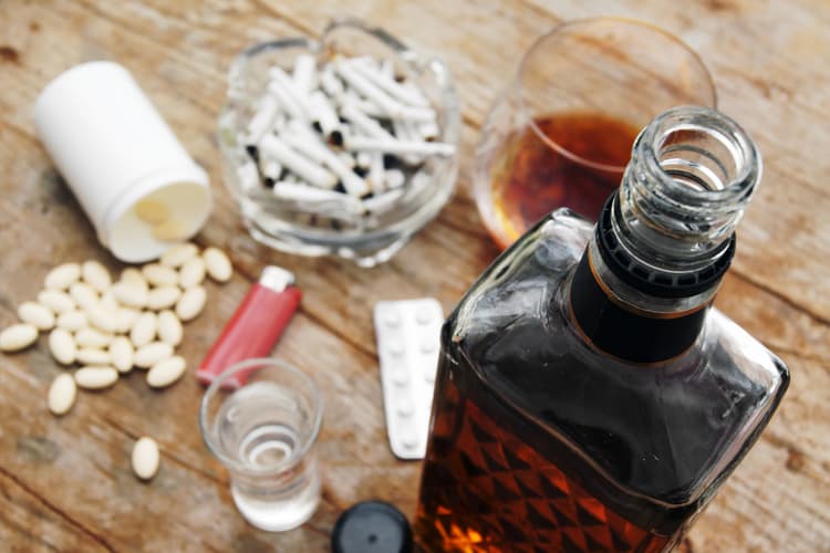 Drug Use In America: Alcohol & Drug Abuse Statistics | Zinnia Health